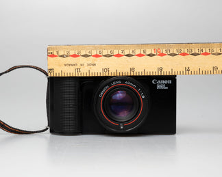 Canon AF35ML 35mm film point-and-shoot camera w/ case (serial 1002701 ...