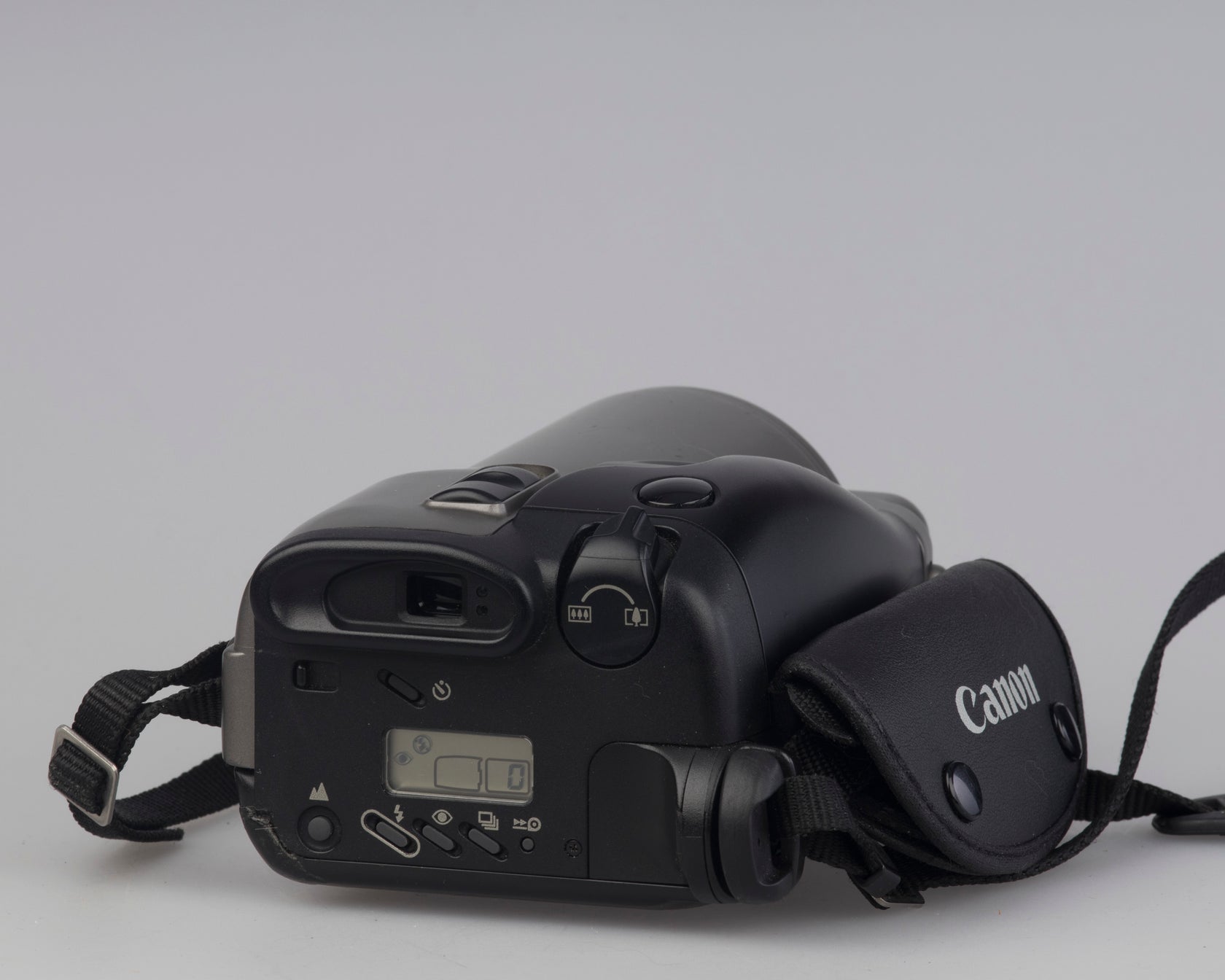 Canon Photura advanced 35mm film camera – New Wave Pool