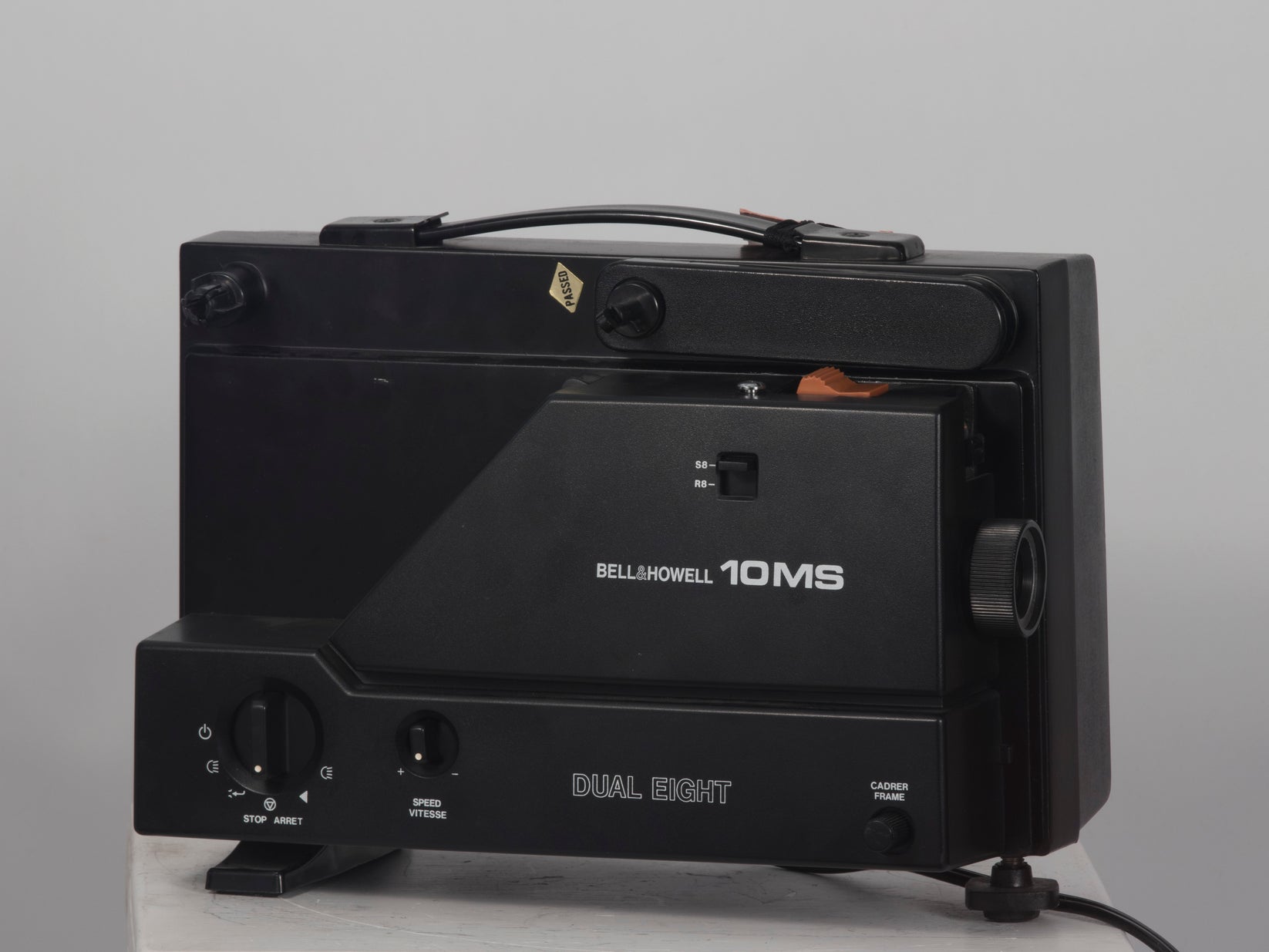 Bell and Howell 10MS dual 8mm & Super 8 projector – New Wave Pool