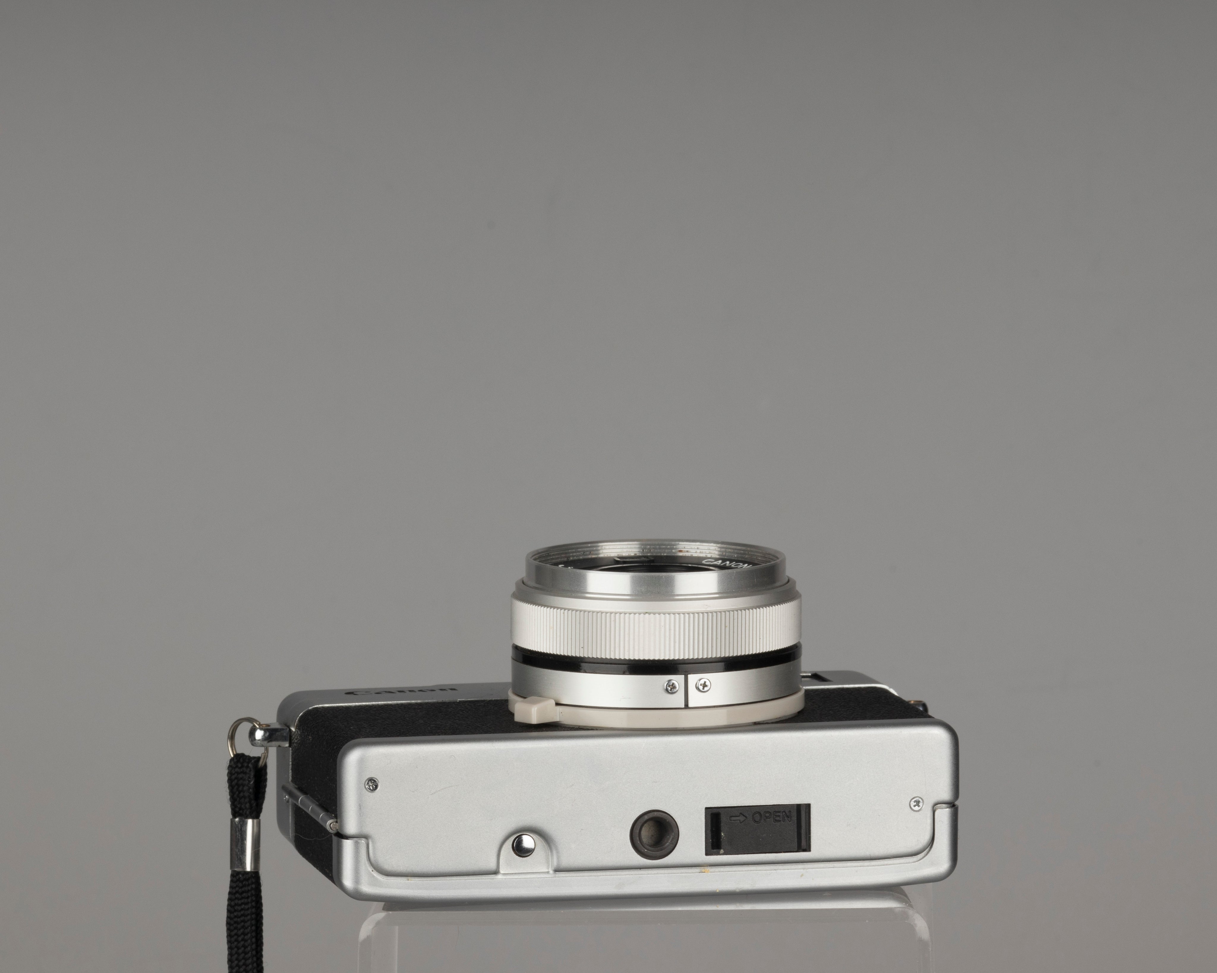 Canon Canonet 28 rangefinder 35mm camera – New Wave Pool